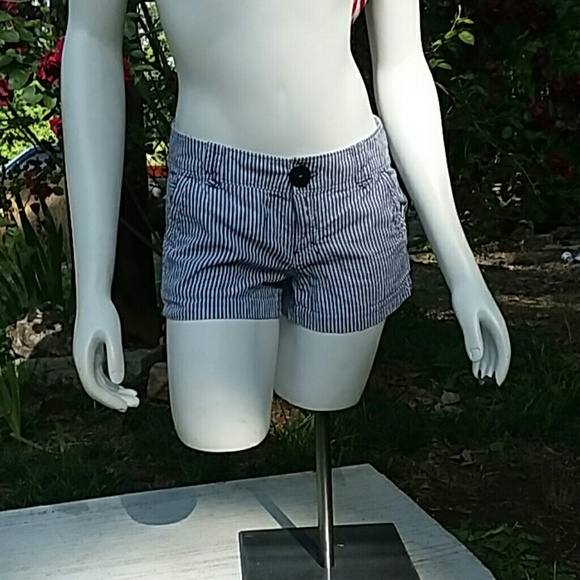 Forever 21 | Shorts | Bogo Twenty One Pin Striped Shorts Size Small ...